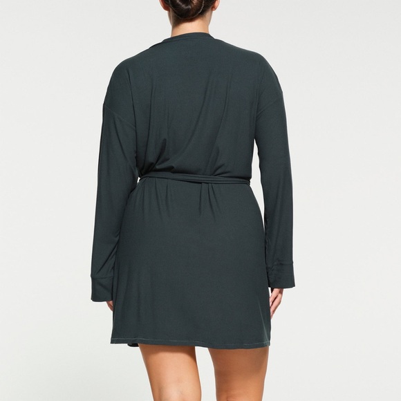 SKIMS | Intimates & Sleepwear | Skims Soft Lounge Robe Cypress M | Poshmark